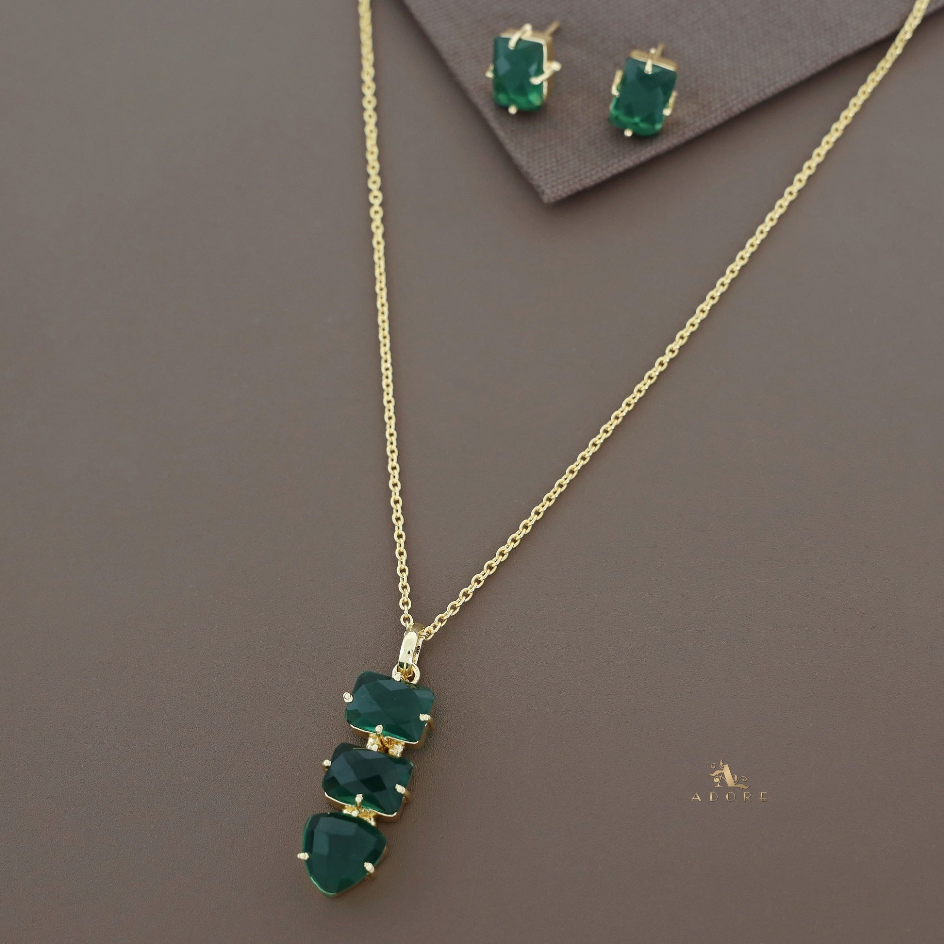 Alma Golden Tri Glossy Neckpiece With Earring – Adore By Priyanka